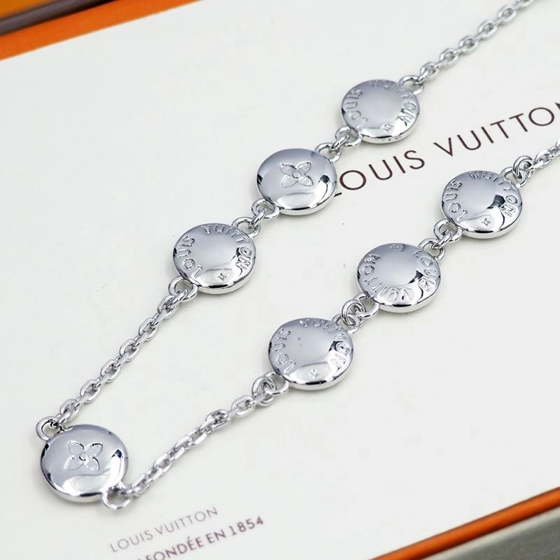 Cut-rate Louis Vuitton Necklaces