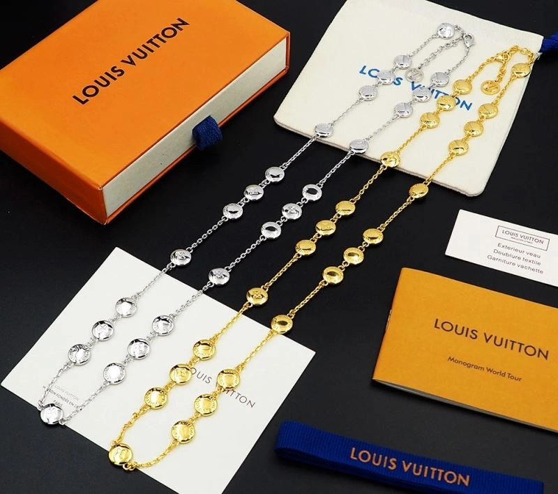 Cut-rate Louis Vuitton Necklaces