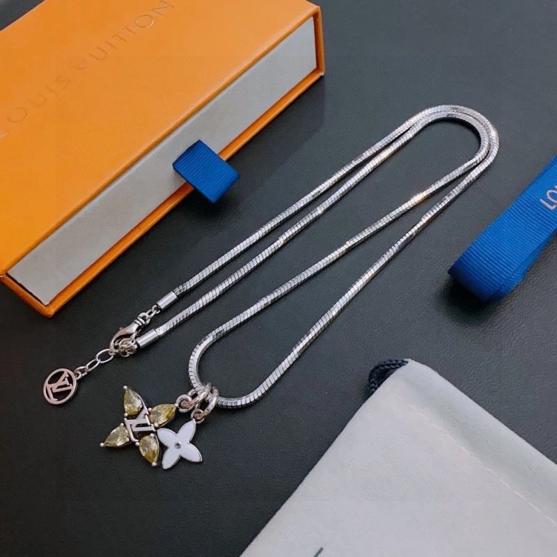 Perfect replica Louis Vuitton Necklaces