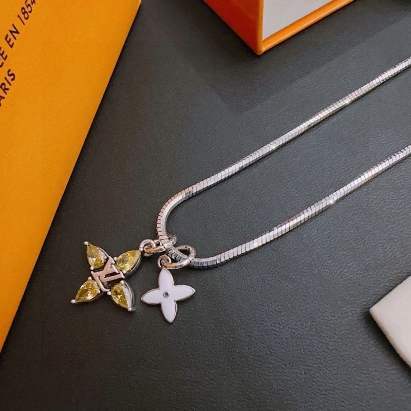 Perfect replica Louis Vuitton Necklaces