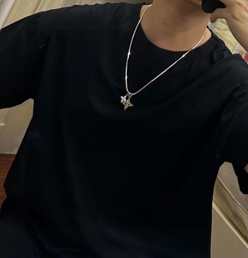 Perfect replica Louis Vuitton Necklaces