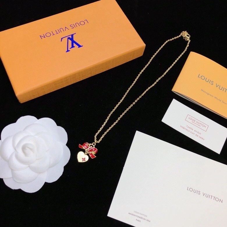Louis Vuitton Necklaces