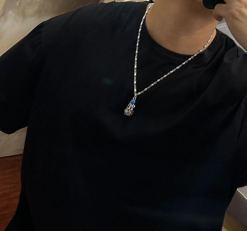 1:1 copy Louis Vuitton Necklaces
