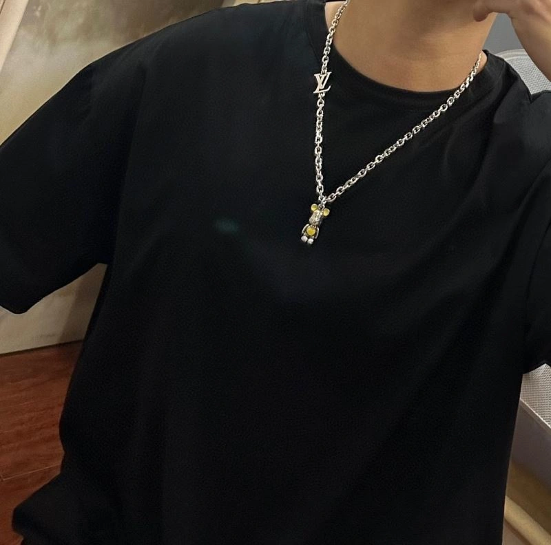 Original Louis Vuitton Necklaces