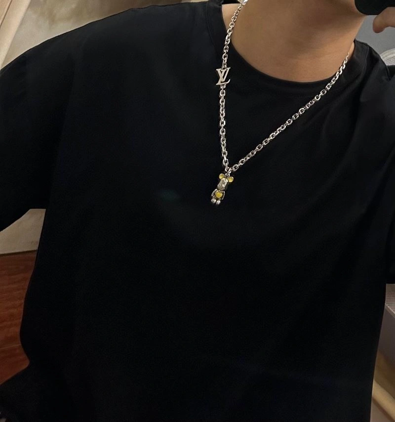 Original Louis Vuitton Necklaces