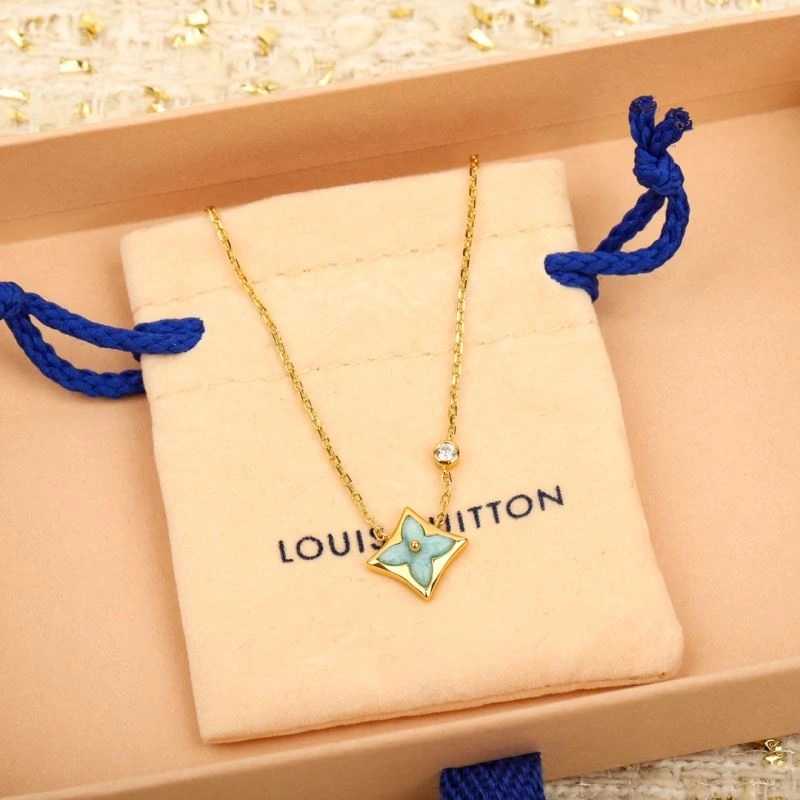Top mirror Louis Vuitton Necklaces