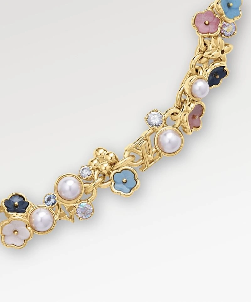 Value-priced Louis Vuitton Necklaces