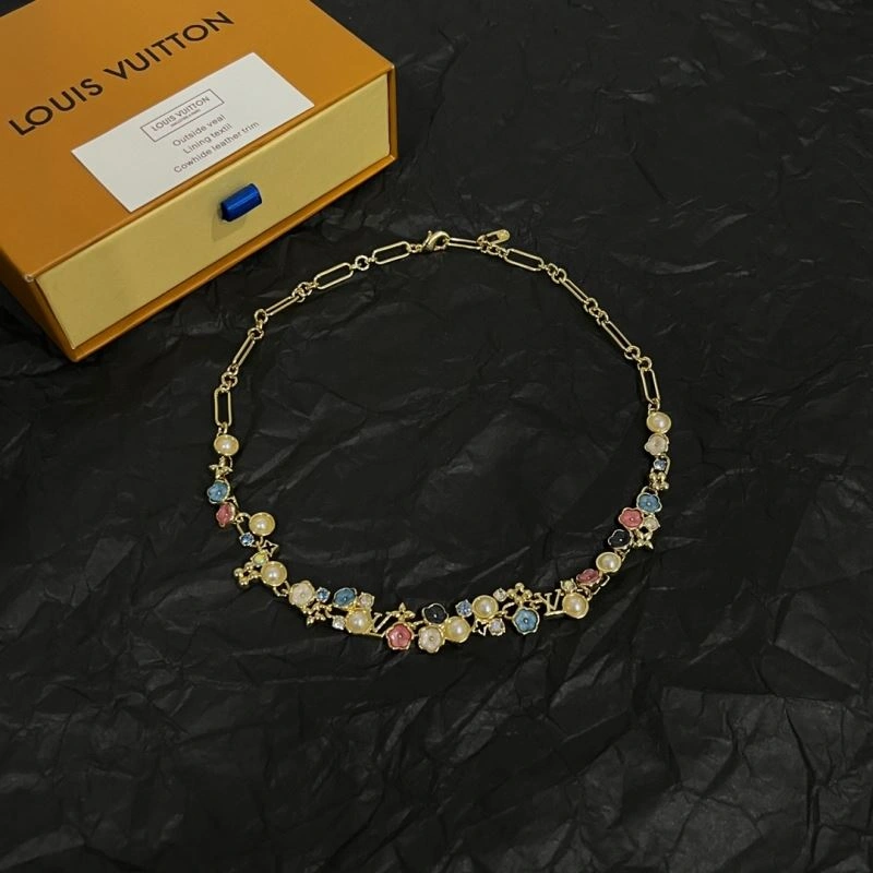 Value-priced Louis Vuitton Necklaces