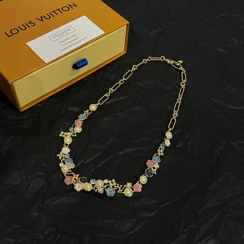 Value-priced Louis Vuitton Necklaces