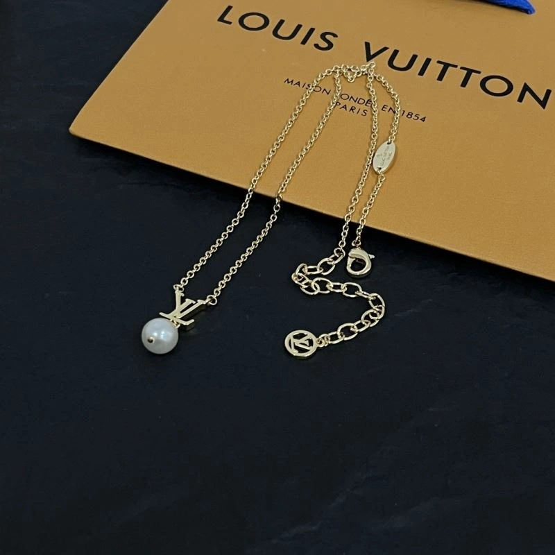Precise copy Louis Vuitton Necklaces