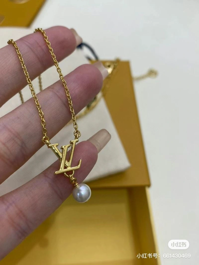 Precise copy Louis Vuitton Necklaces
