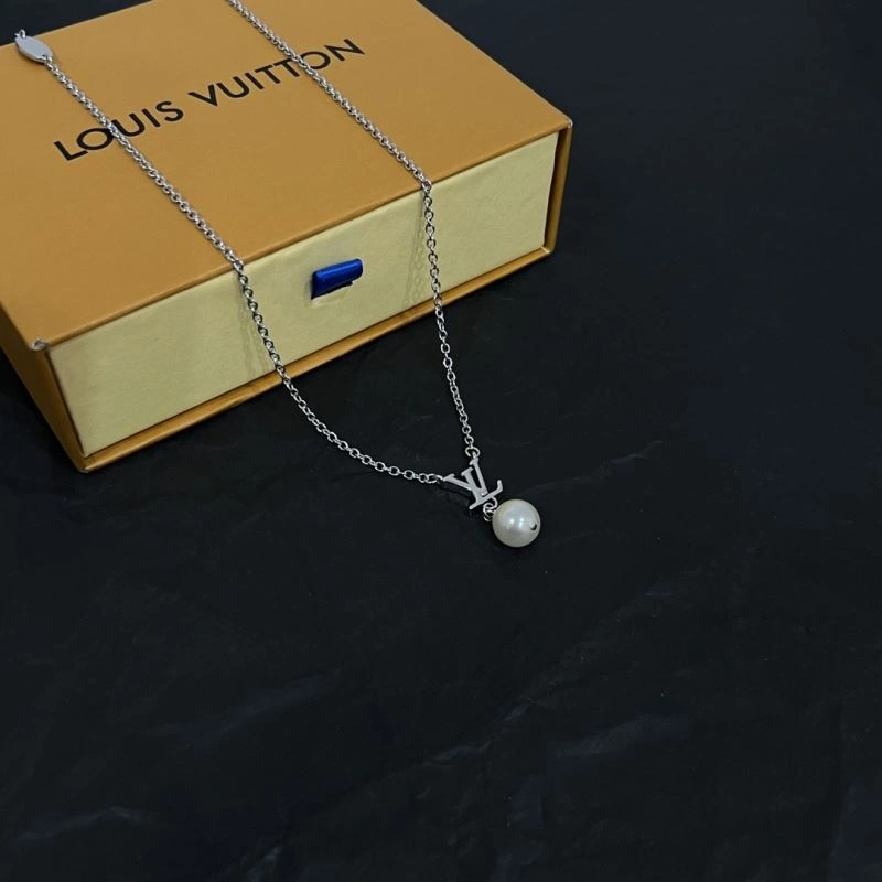 Louis Vuitton Necklaces
