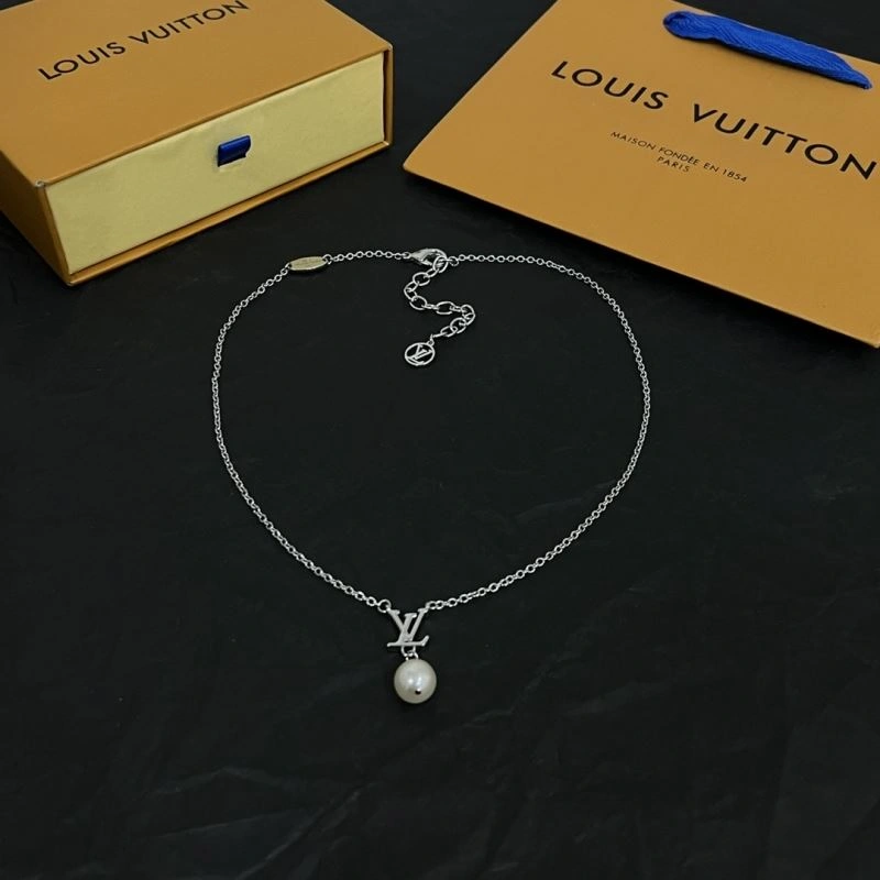 Top match Louis Vuitton Necklaces