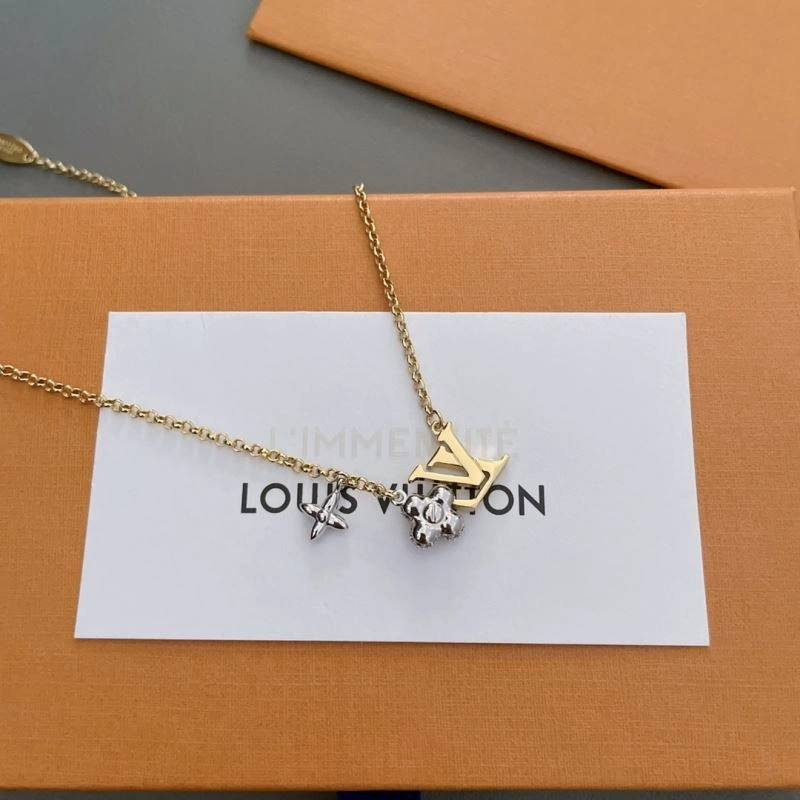 Brand-authenticated Louis Vuitton Necklaces