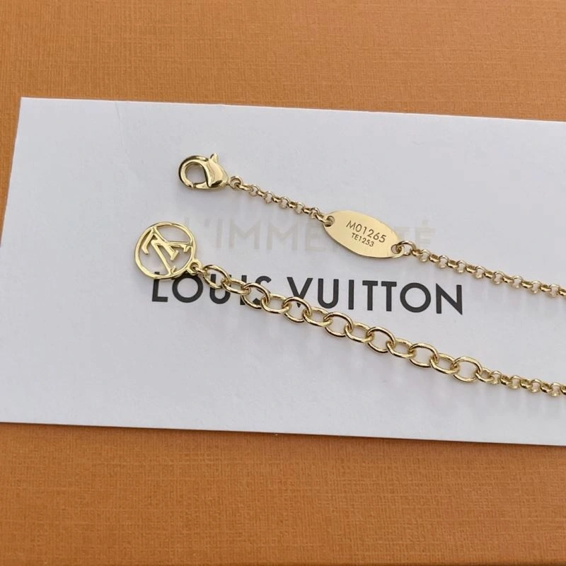 Brand-authenticated Louis Vuitton Necklaces