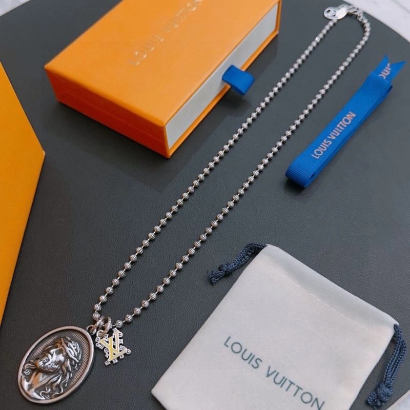 OEM Louis Vuitton Necklaces