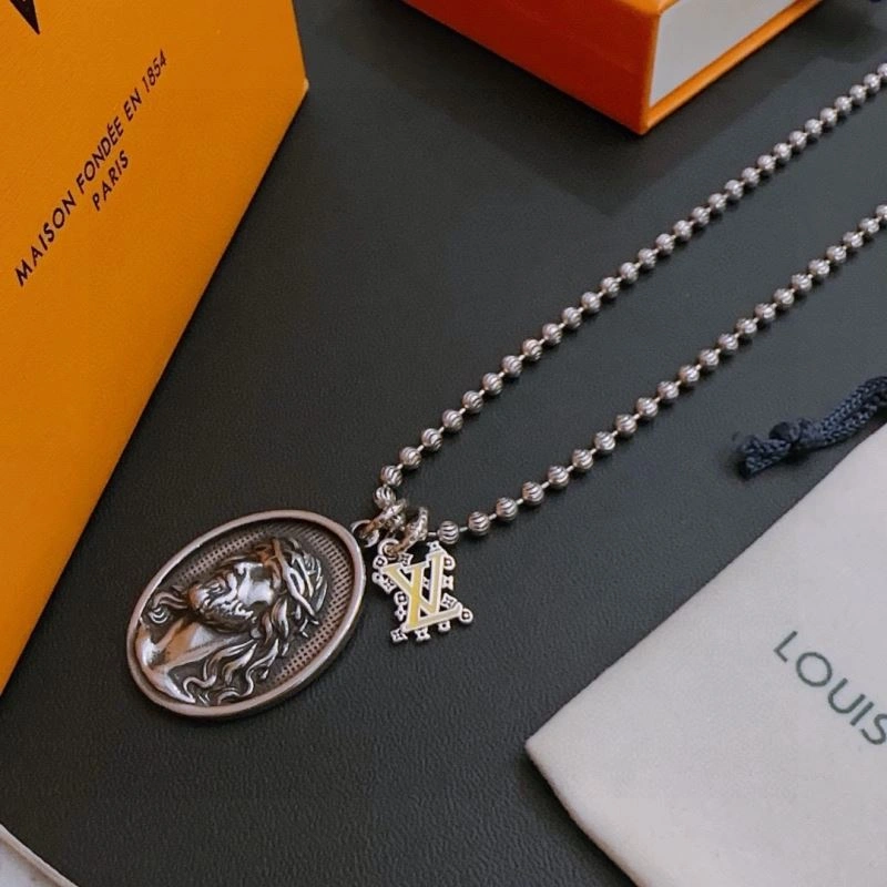 OEM Louis Vuitton Necklaces