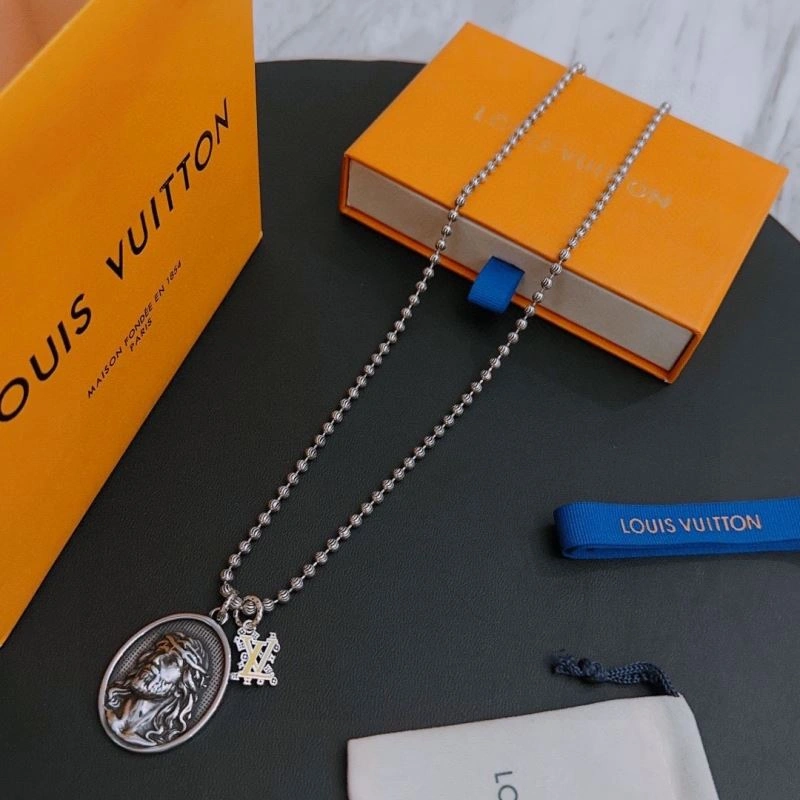 OEM Louis Vuitton Necklaces