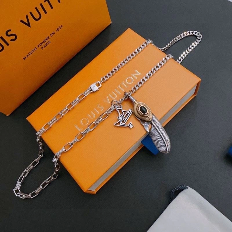 Value-priced Louis Vuitton Necklaces