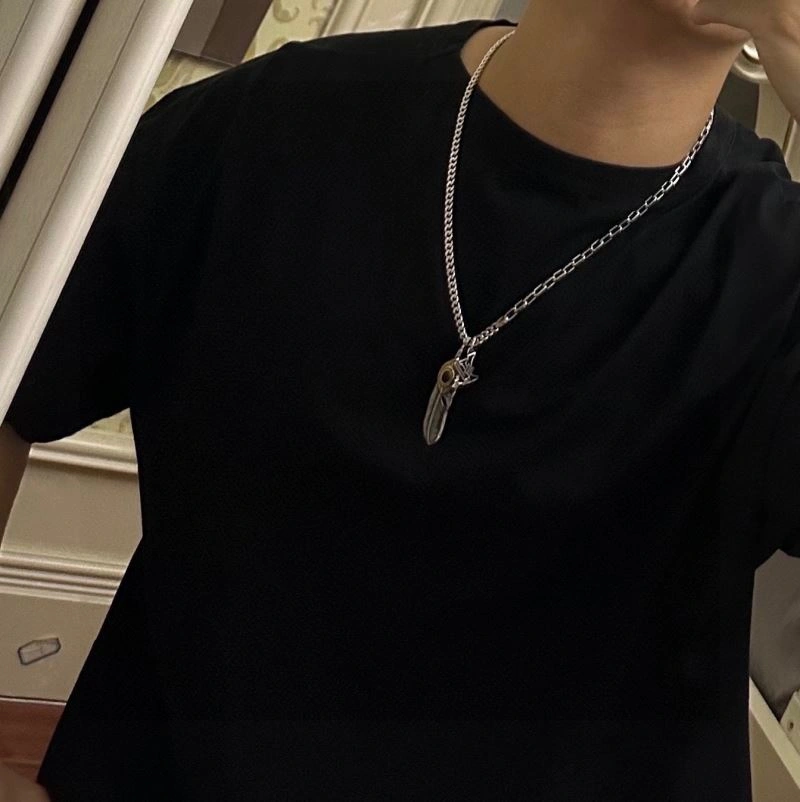 Value-priced Louis Vuitton Necklaces