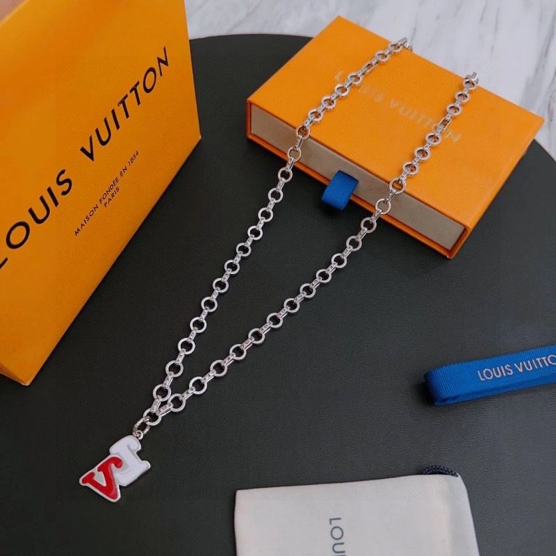 Indistinguishable Louis Vuitton Necklaces