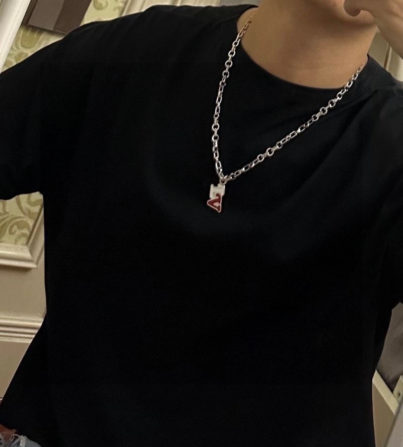 Indistinguishable Louis Vuitton Necklaces