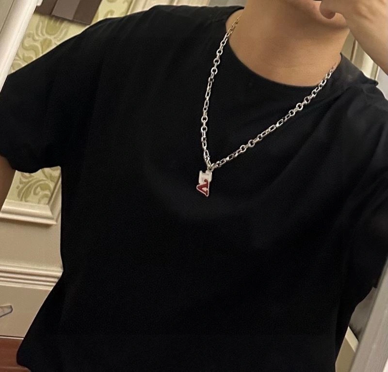 Indistinguishable Louis Vuitton Necklaces