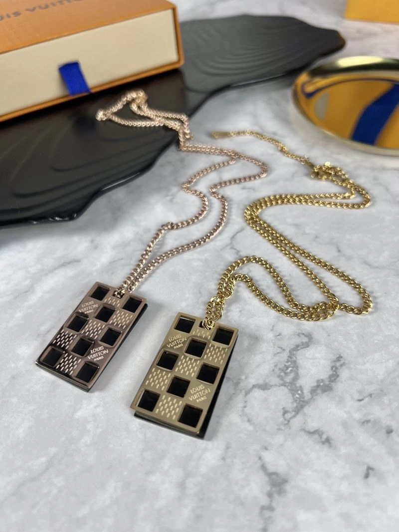 Factory-made Louis Vuitton Necklaces