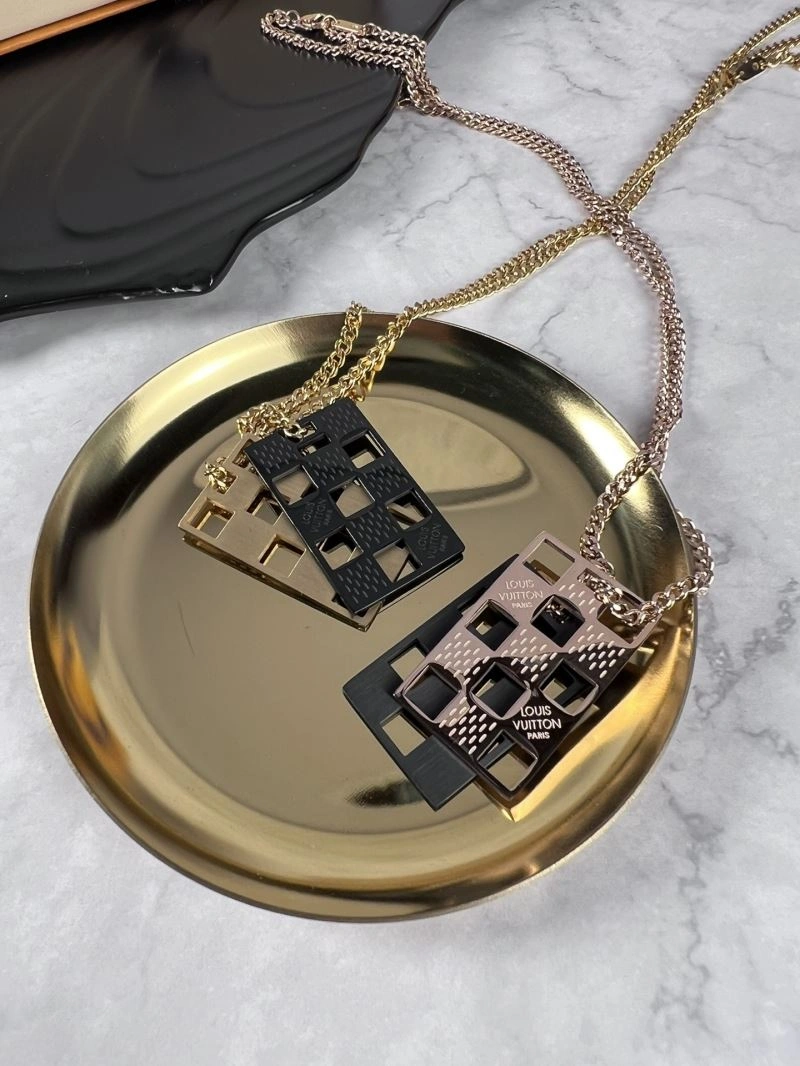 Factory-made Louis Vuitton Necklaces