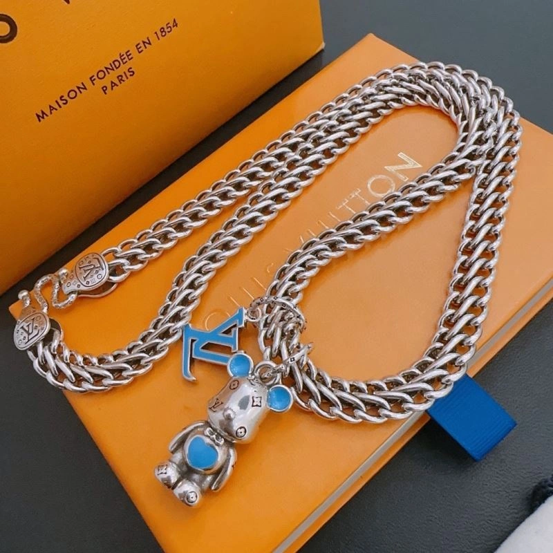 Low-cost Louis Vuitton Necklaces