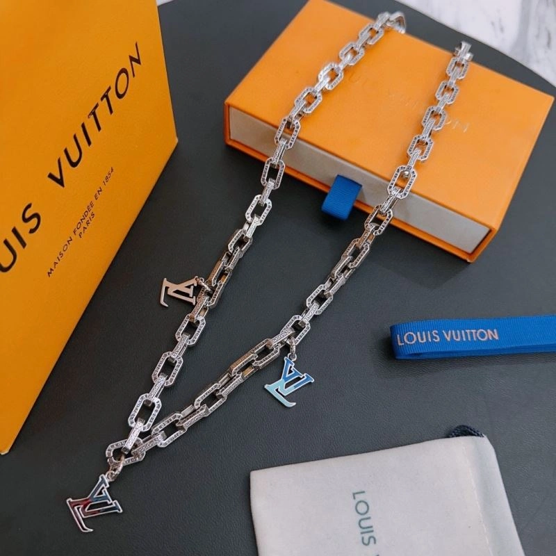 Affordable Louis Vuitton Necklaces
