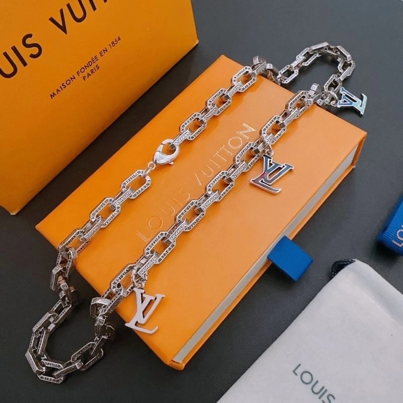 Affordable Louis Vuitton Necklaces