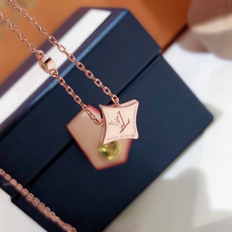 Value-priced Louis Vuitton Necklaces