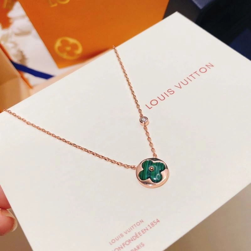Low-cost Louis Vuitton Necklaces