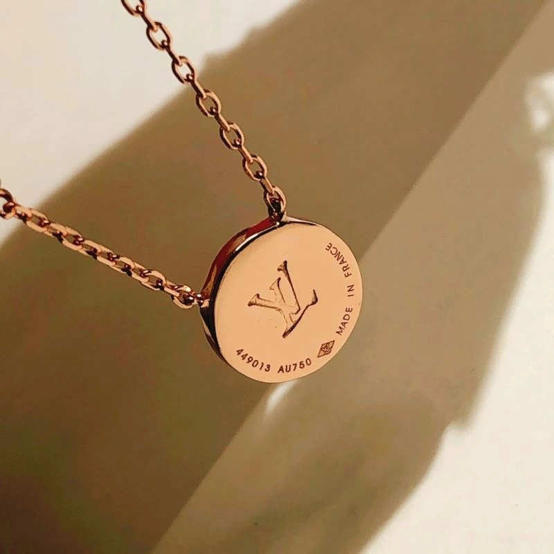 Low-cost Louis Vuitton Necklaces