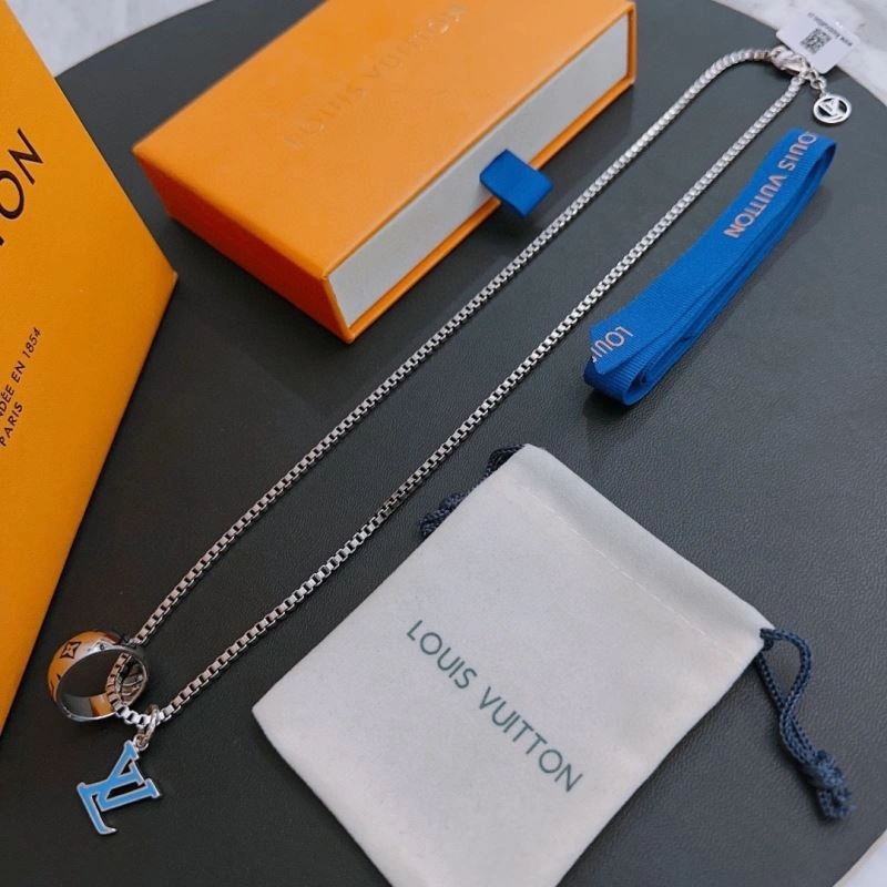 Value-priced Louis Vuitton Necklaces