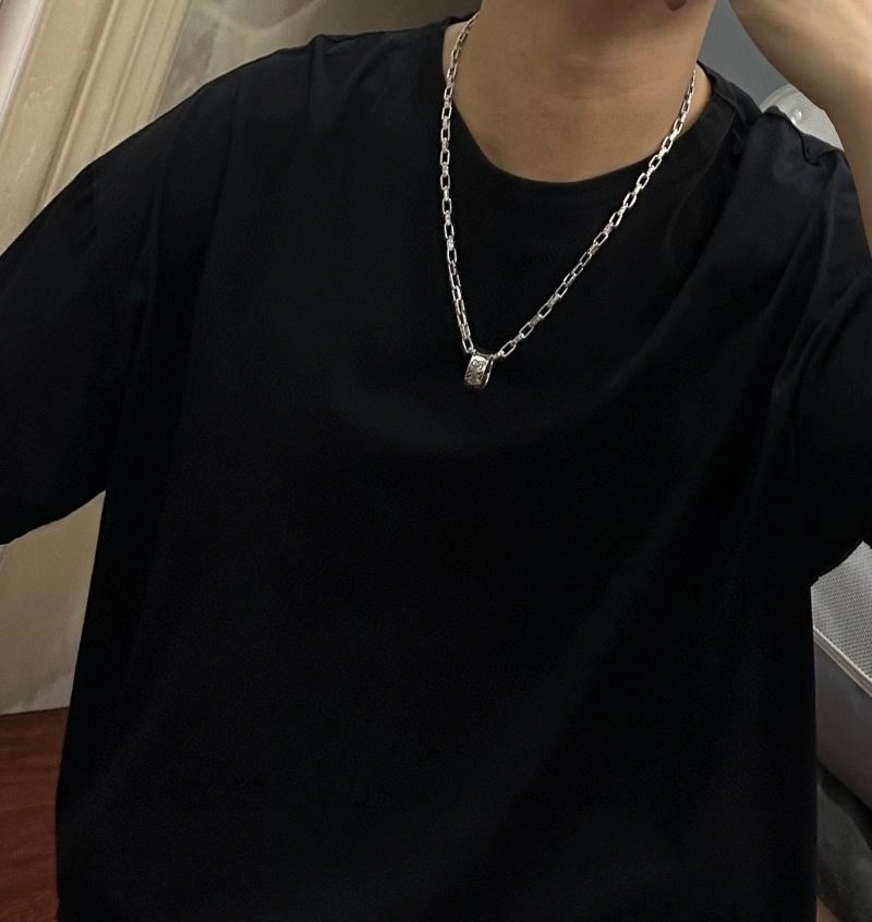 Original Louis Vuitton Necklaces