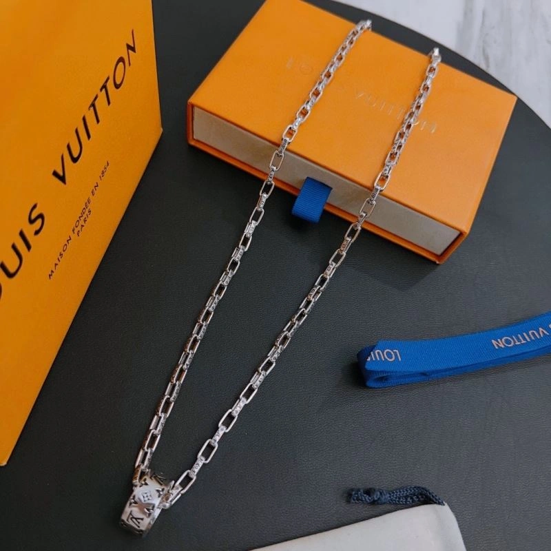 Original Louis Vuitton Necklaces