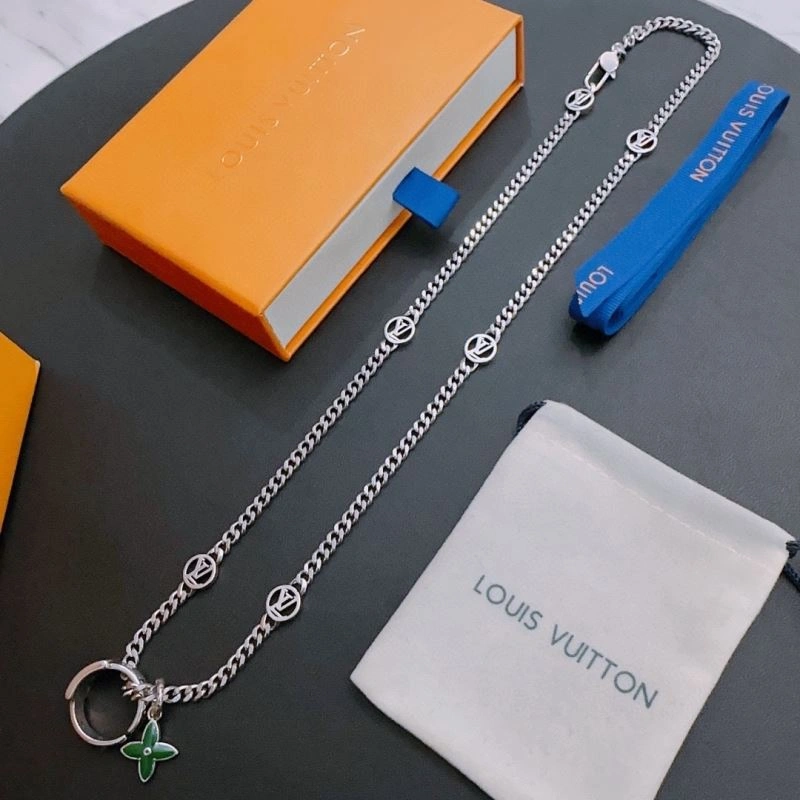 Top match Louis Vuitton Necklaces