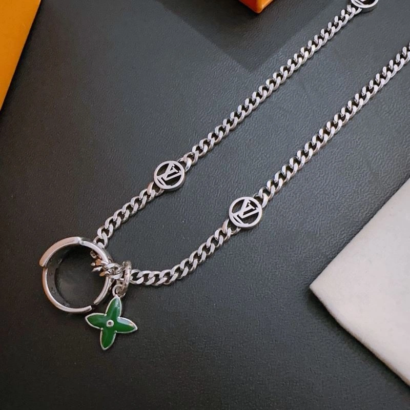Top match Louis Vuitton Necklaces