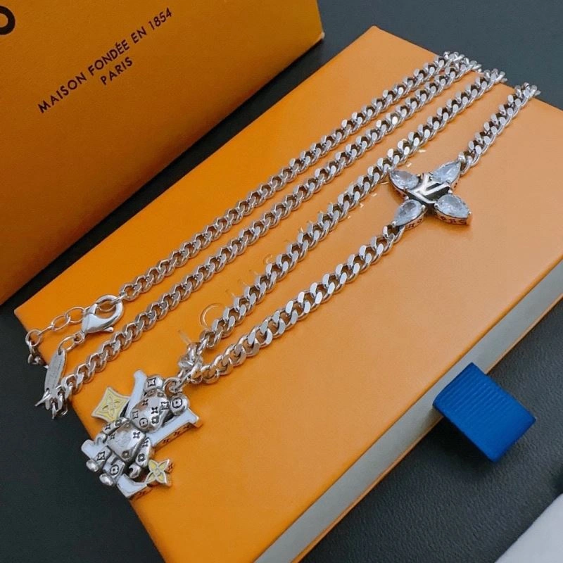 Reasonably priced Louis Vuitton Necklaces