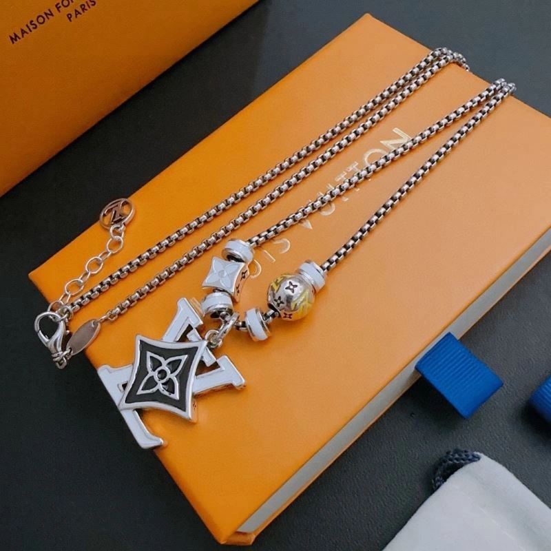Original Louis Vuitton Necklaces