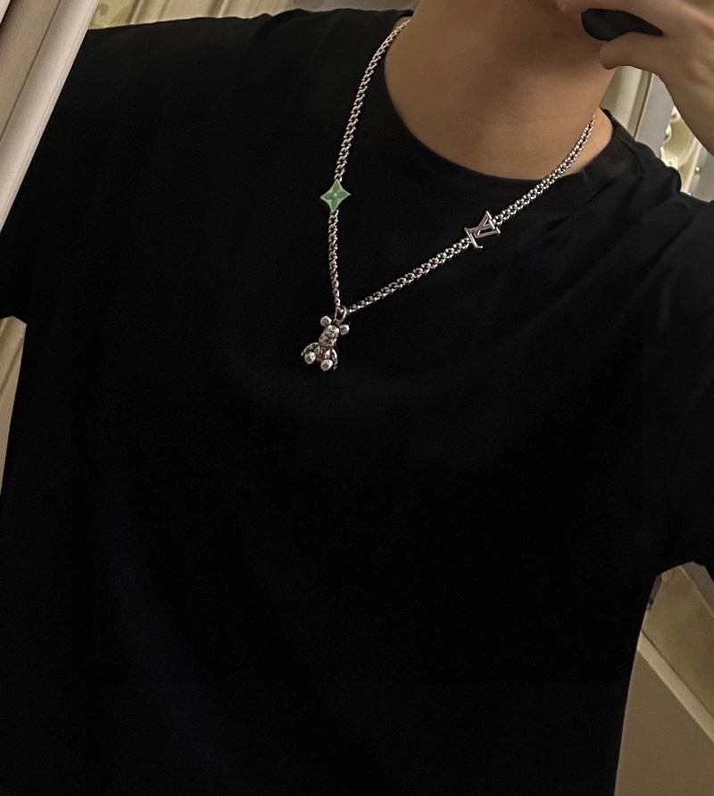 Real Louis Vuitton Necklaces
