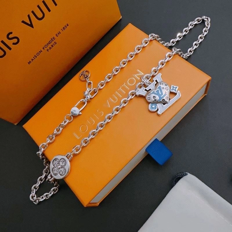 Original Louis Vuitton Necklaces