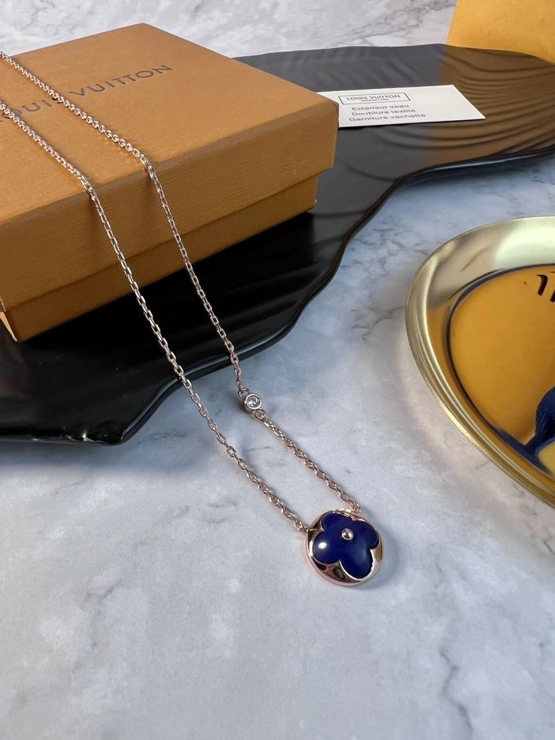 Value-priced Louis Vuitton Necklaces