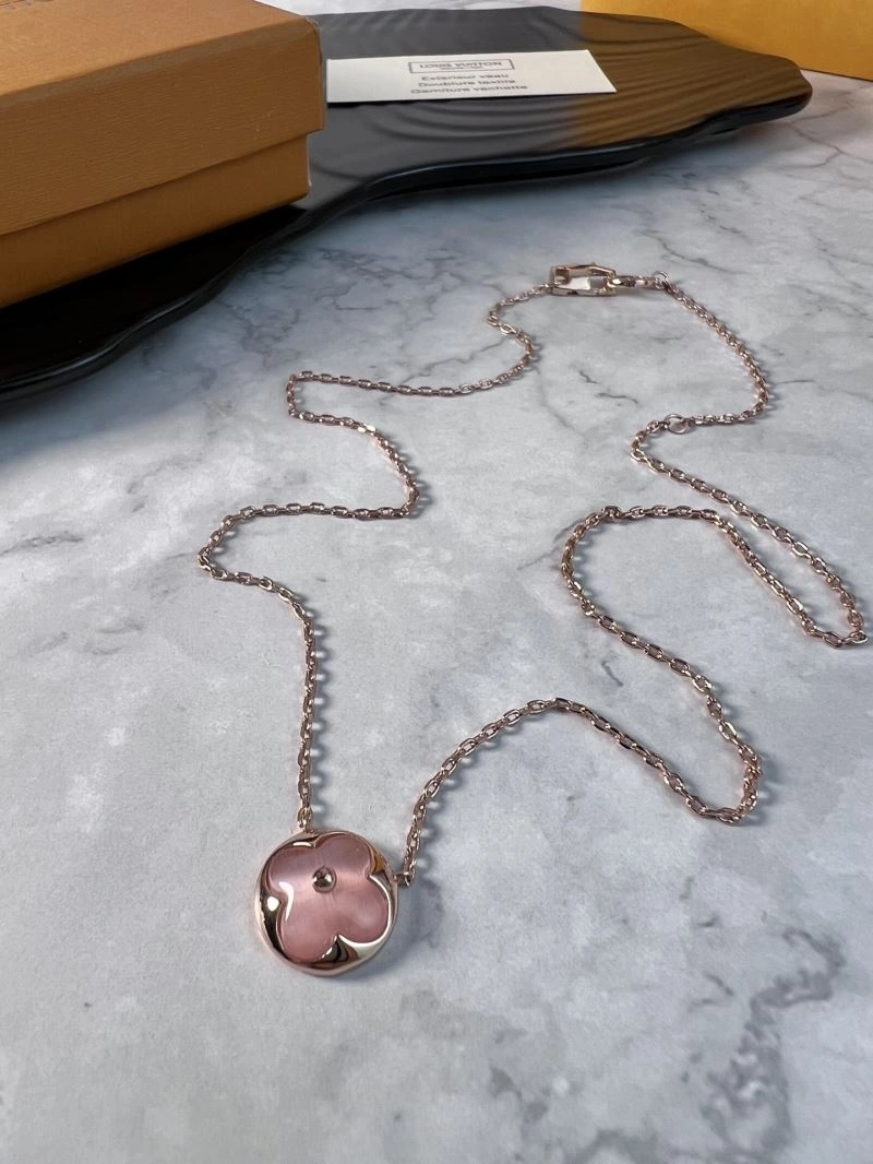 Value-priced Louis Vuitton Necklaces