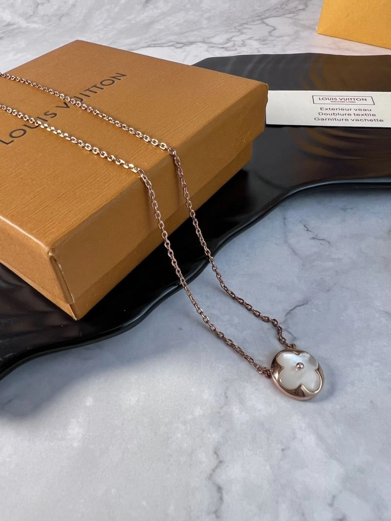 Value-priced Louis Vuitton Necklaces