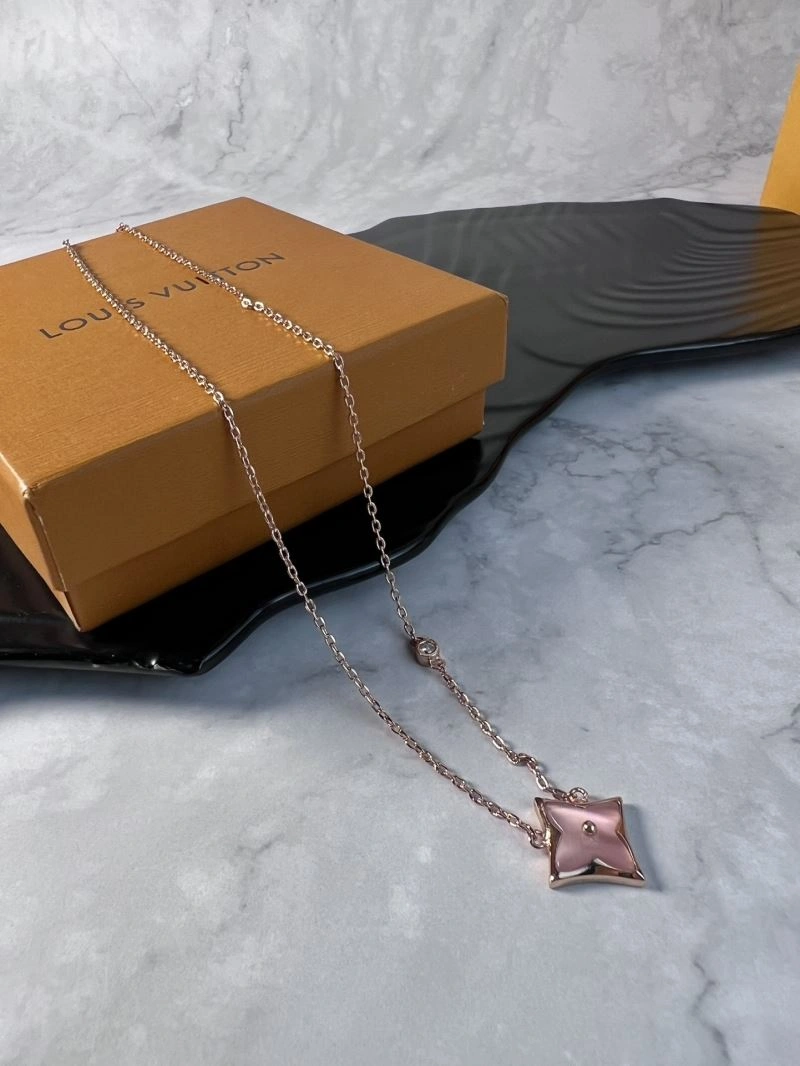 Discounted Louis Vuitton Necklaces