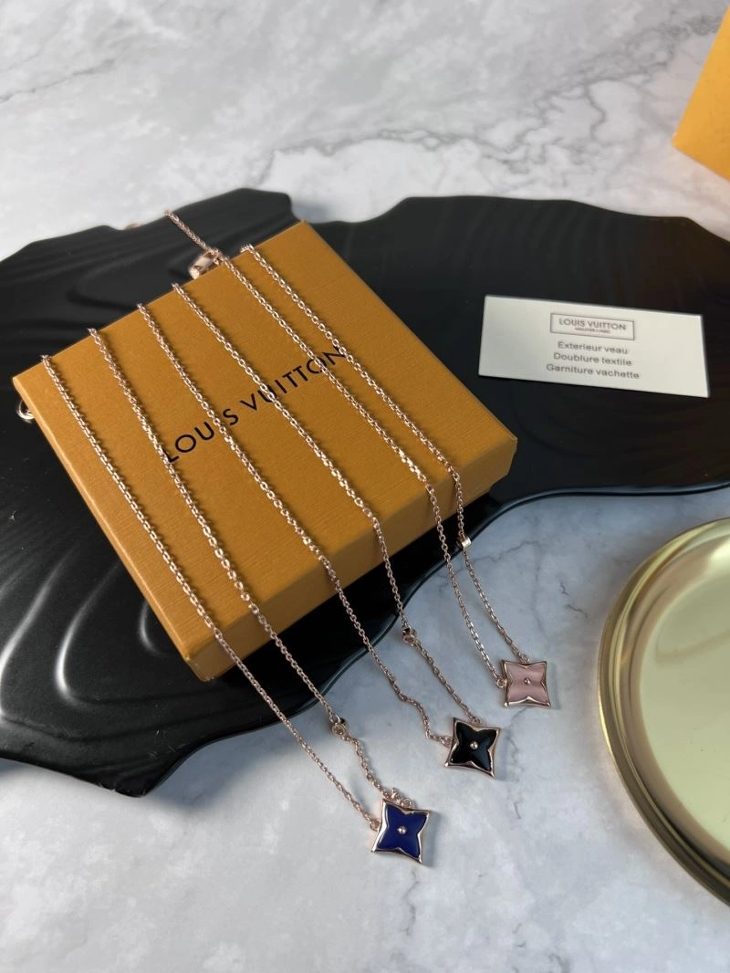 Discounted Louis Vuitton Necklaces