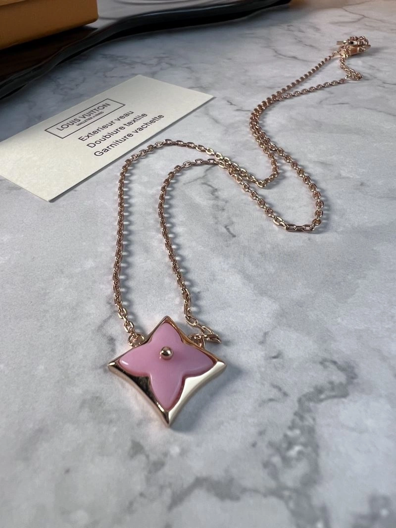 Inexpensive Louis Vuitton Necklaces